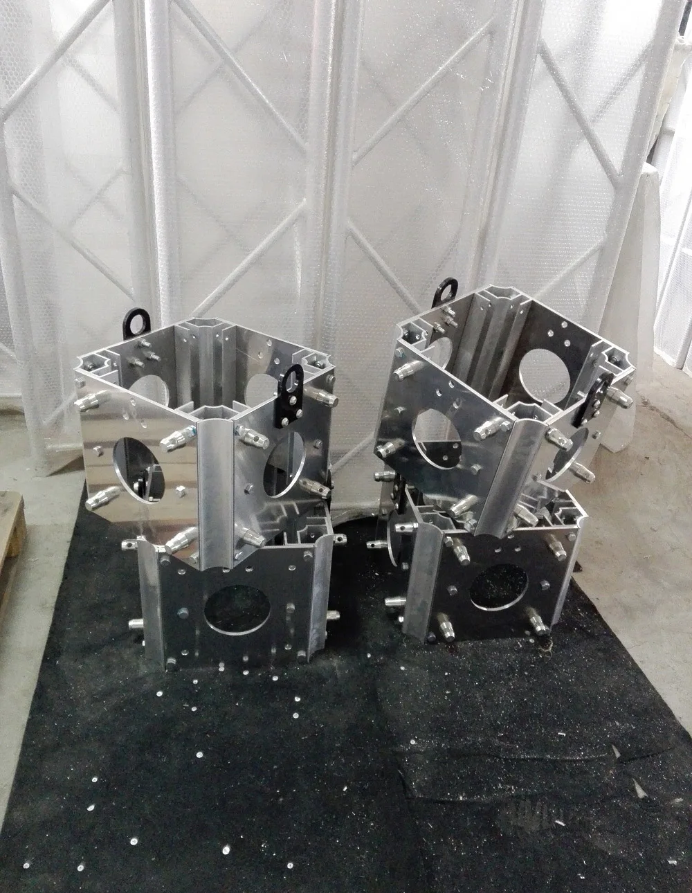 Aluminum Box Truss - Durable Support for Events & Exhibitions