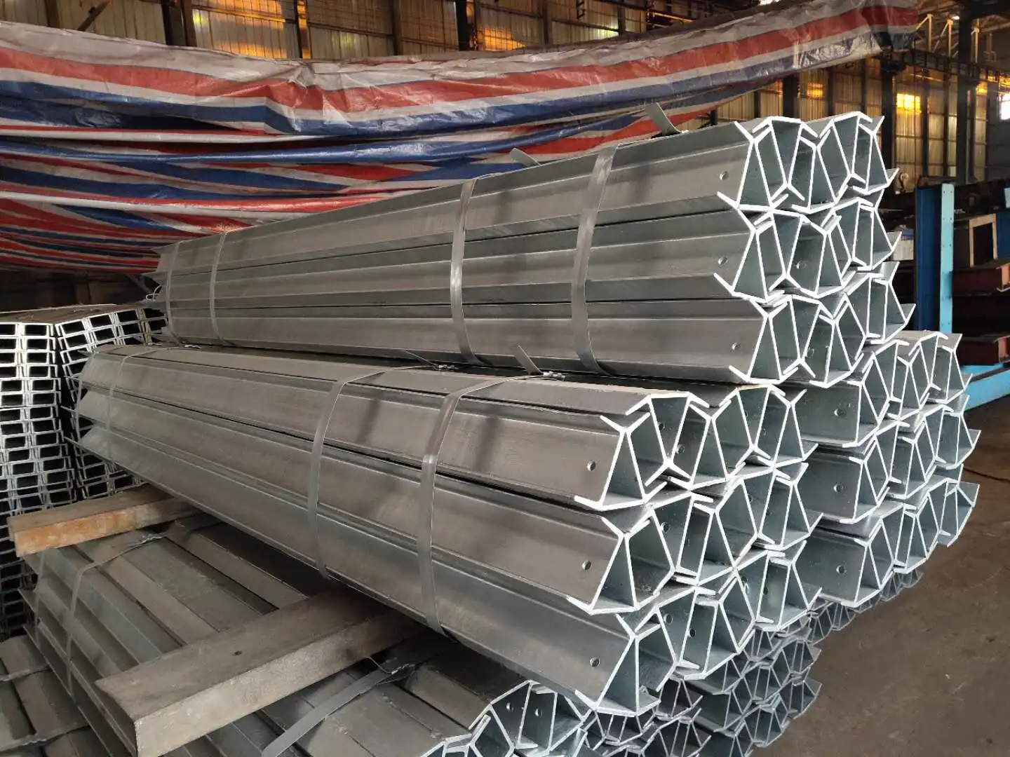 Hot Dip Galvanised H Channel Galvanized Steel Section Joiner Posts For ...