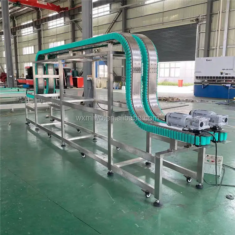 Side Grip Conveyor Wedge for Efficient Bottle Handling