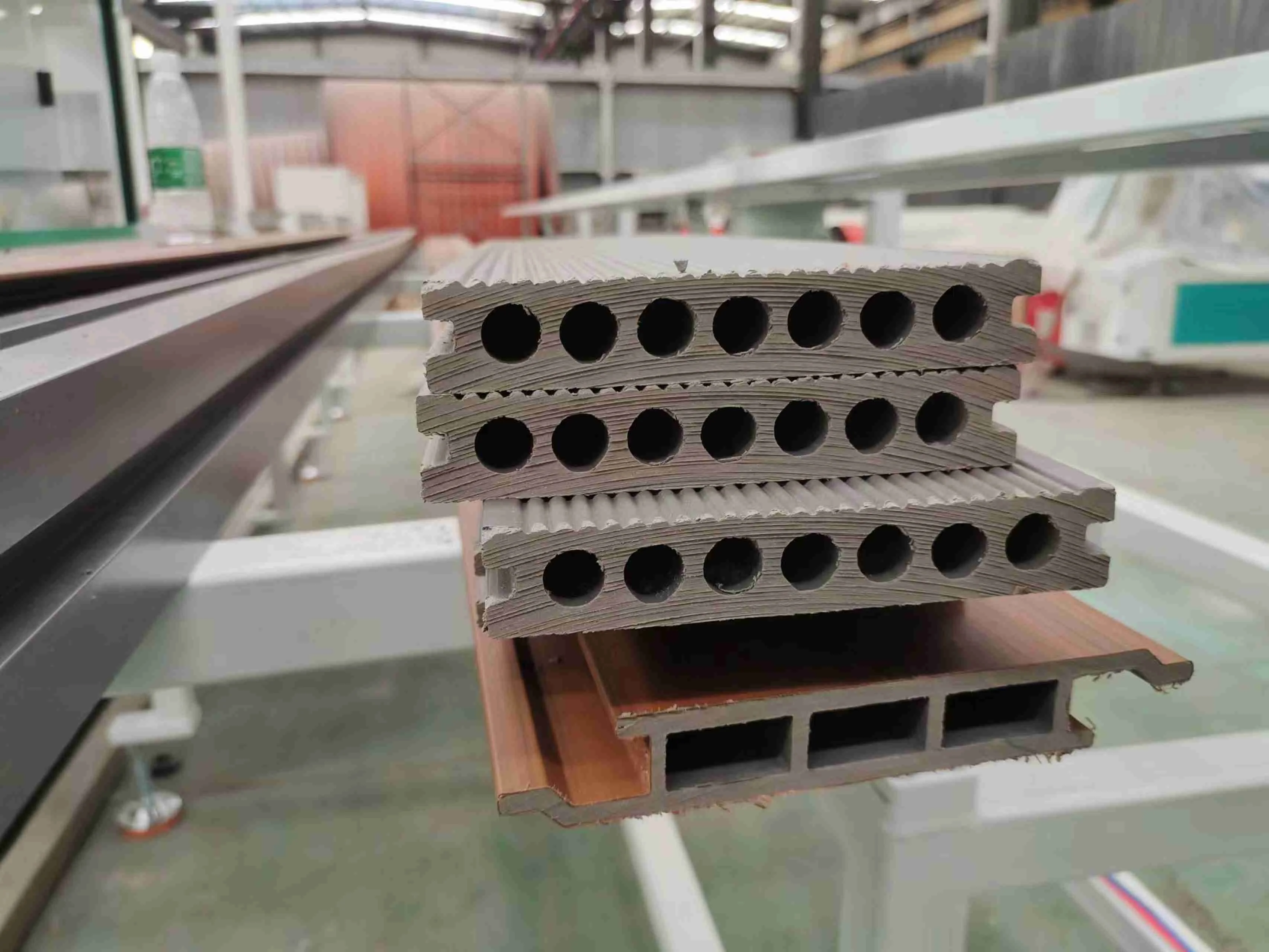 Wood Texture Wpc Floor Profile Decking Extrusion Line Wpc Door Board ...