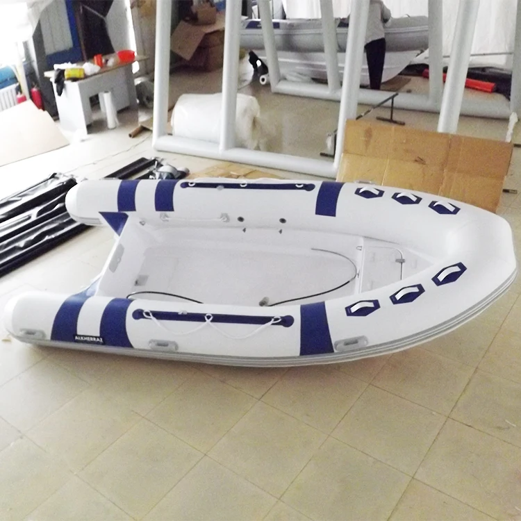 Recreational Fiber Glass Rowing Boats - PVC & Hypalon