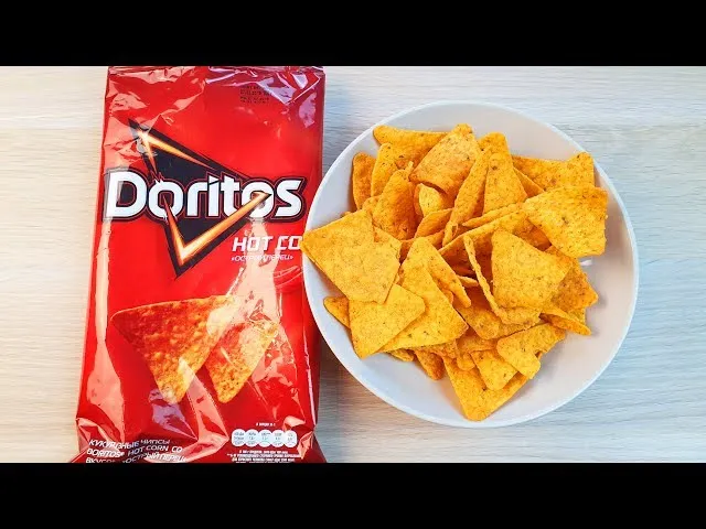 Doritos Nacho Chips - Crispy, Crunchy Snacks (82.5g/100g)
