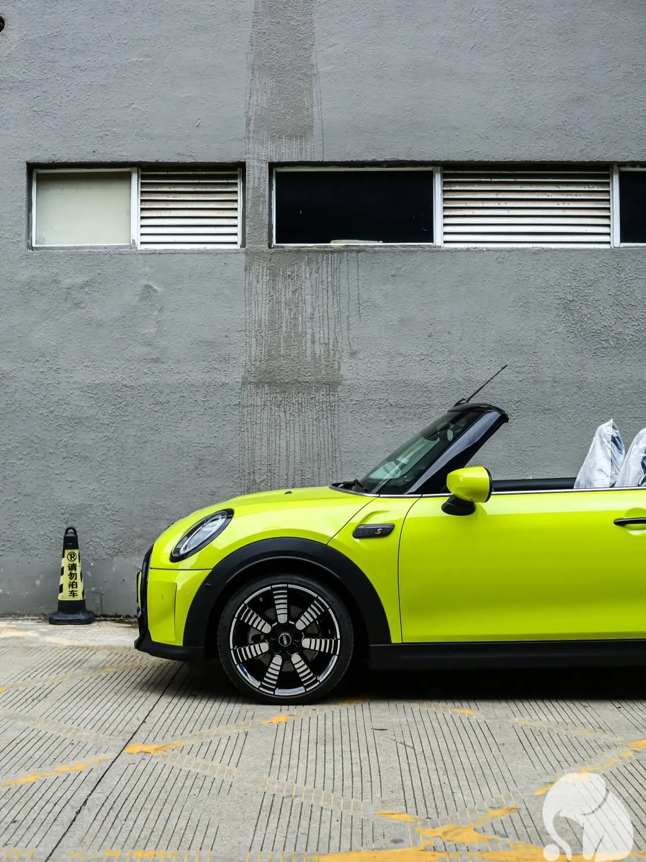 Mini Cabrio Cooper 2023 Small Gasoline Car High Speed Cool Luxury ...