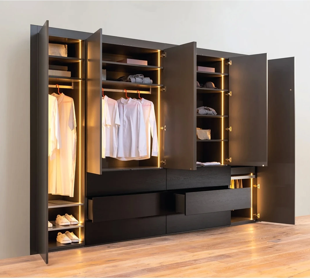 Modern Master Bedroom Build-in Wardrobe Norway Italian Luxury Led ...