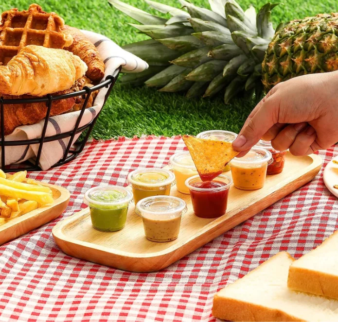 Small Plastic Containers Airtight Salad Dressing Container Dipping ...