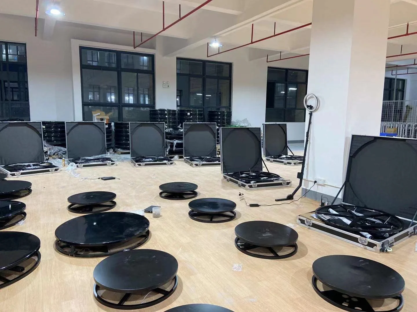 360 Photo Booth Platform Rotator 360 Photo Booth Slow Motion Video ...