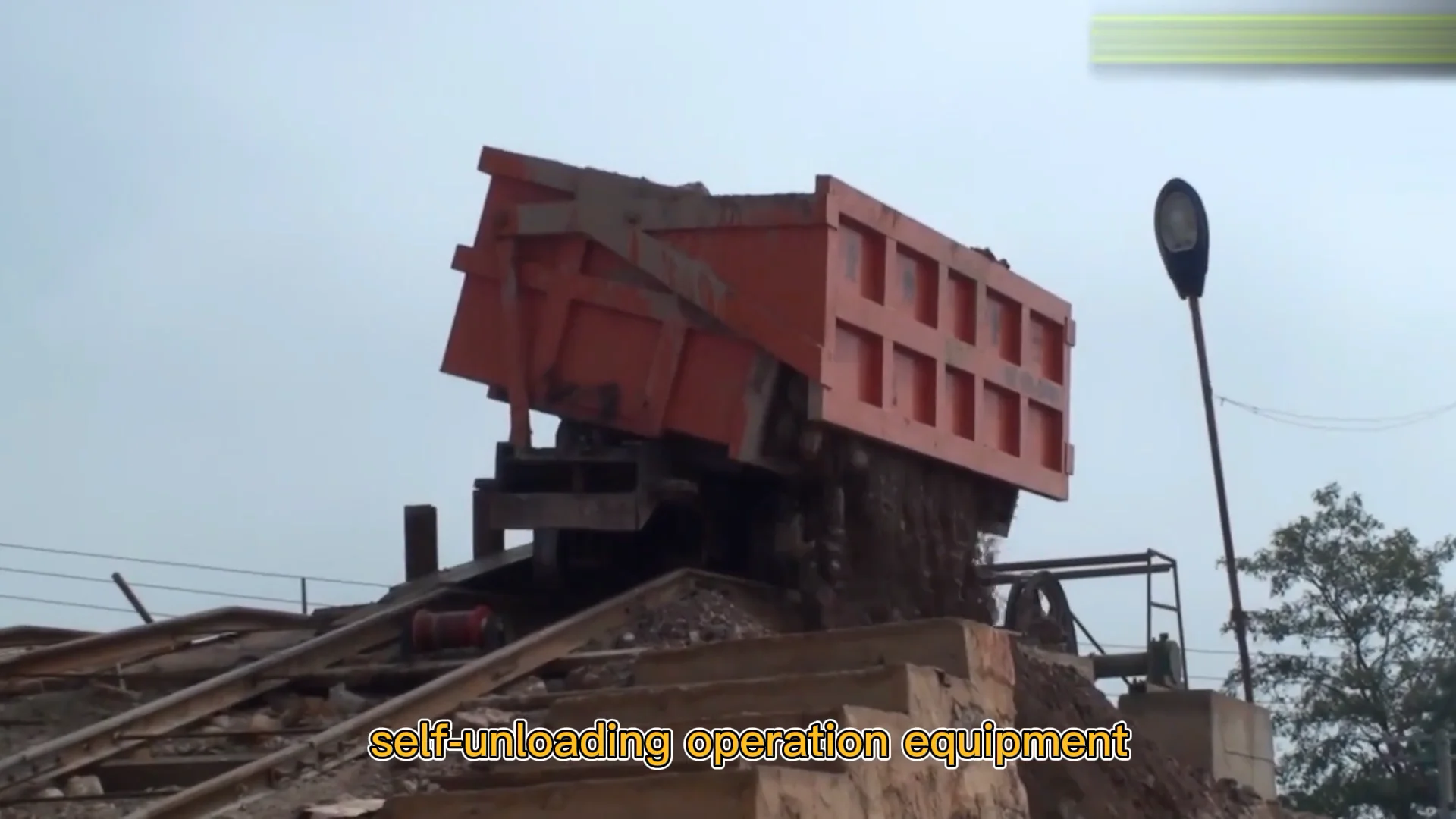 Mcc2.5 unloading Mine Wagon Mining Truck Curved Rail Side Dump Mine Car ...