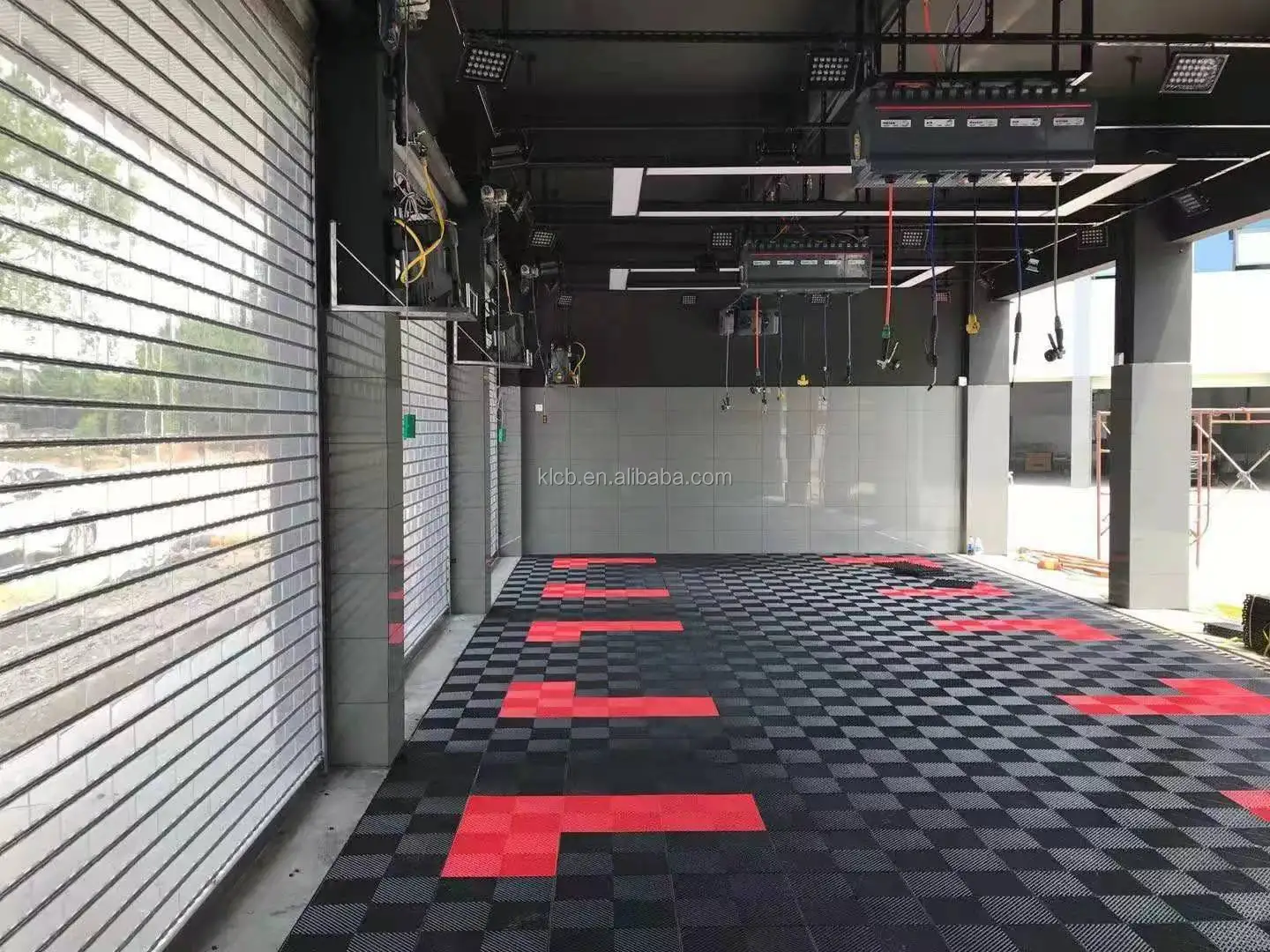Anti Slip Interlocking Garage Floor Tiles for Car Parking