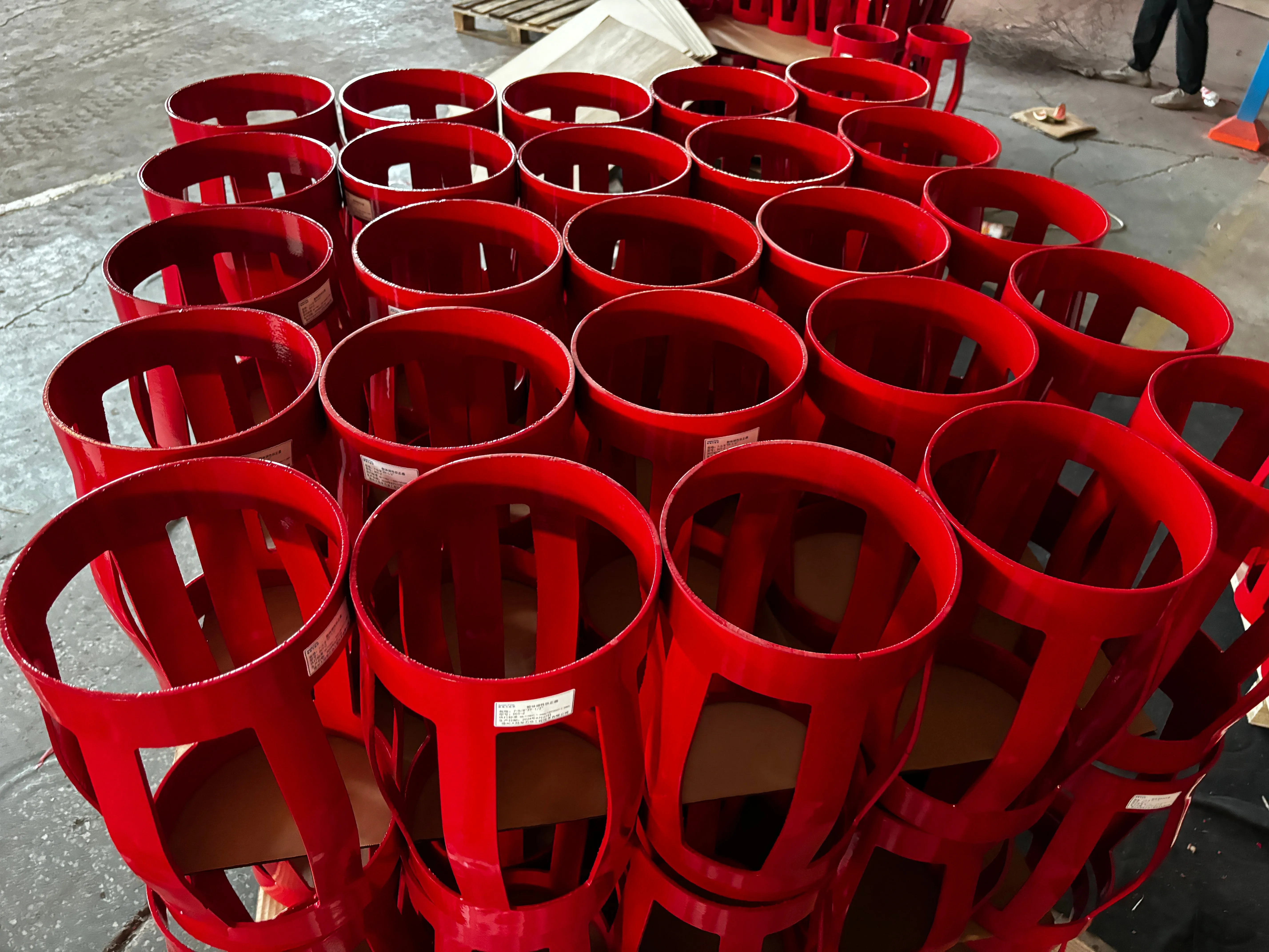 High Quality Integral Type Rigid Spiral Centralizer Casing for Various ...
