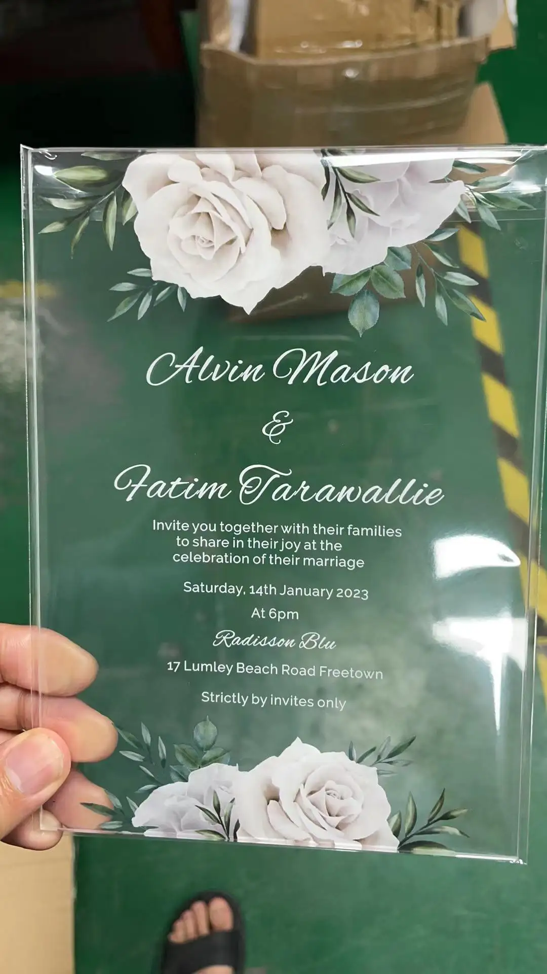 Acrylic Wedding Invitations - Unique and Elegant