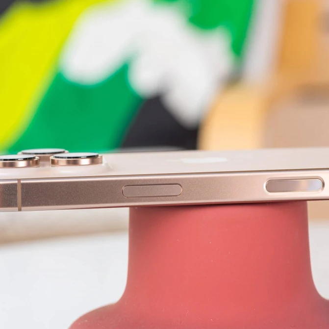 Iphone 16 Pro Max - Original Mobile Phones with A+ Quality