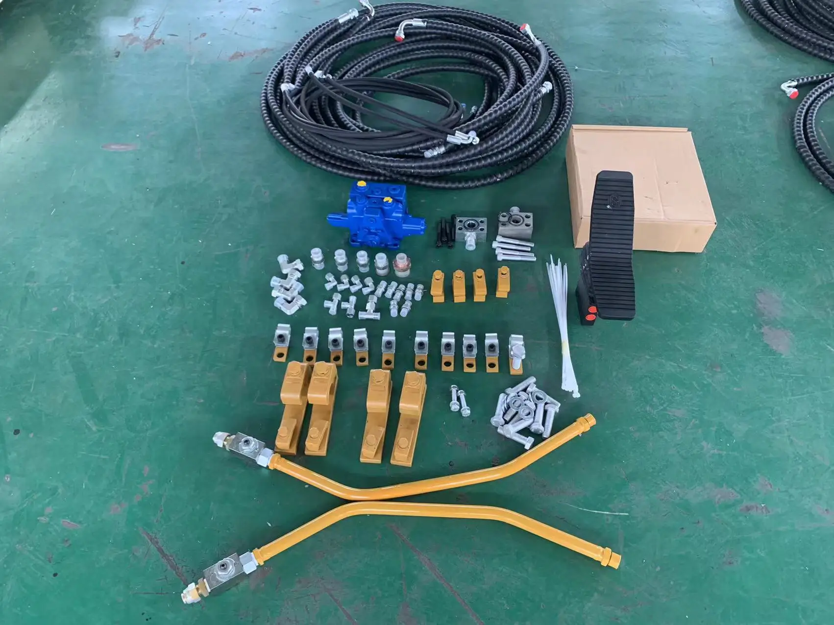 Excavator Rotating Two-way Hydraulic Shear Piping Kits For Sy415h ...