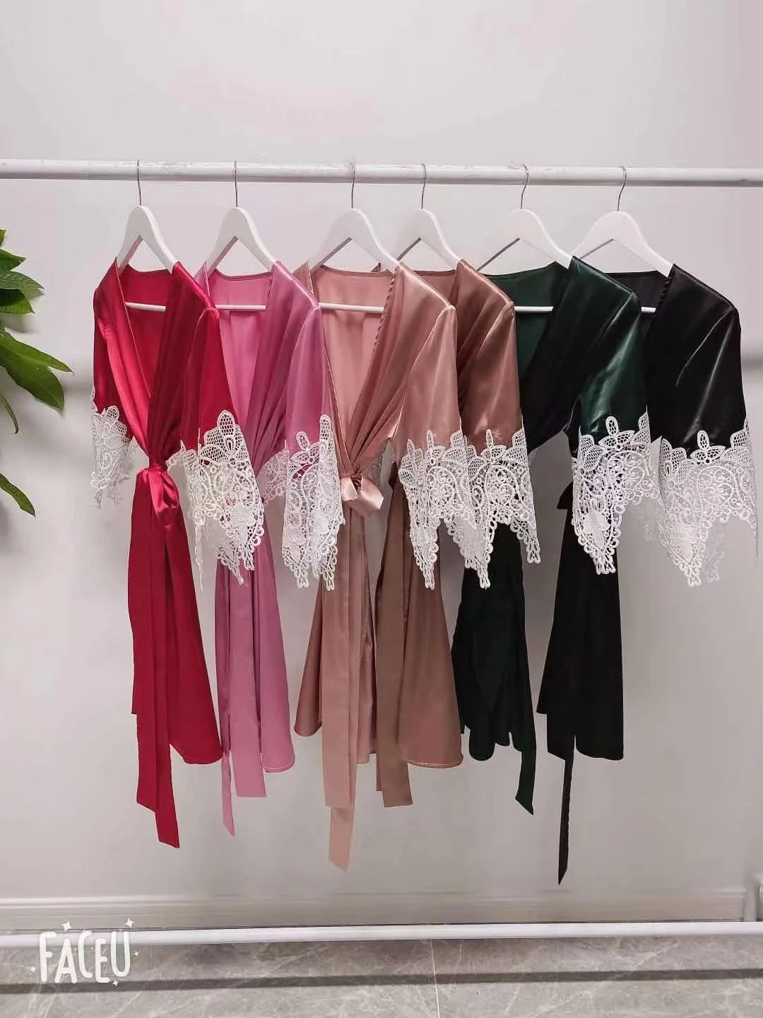 Fashion Solid Bridal Robes With Lace Bridesmaids Robes With Lace for ...