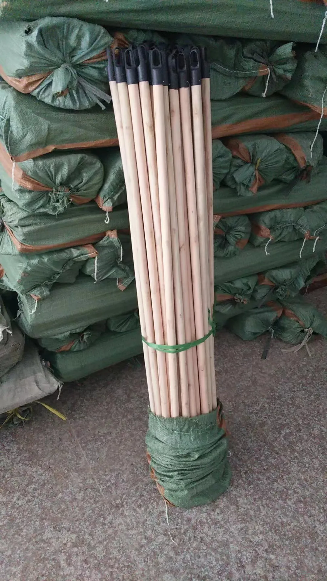 Weilian Factory Wholesale Natural Wood Mop Stick Broom Handle ...