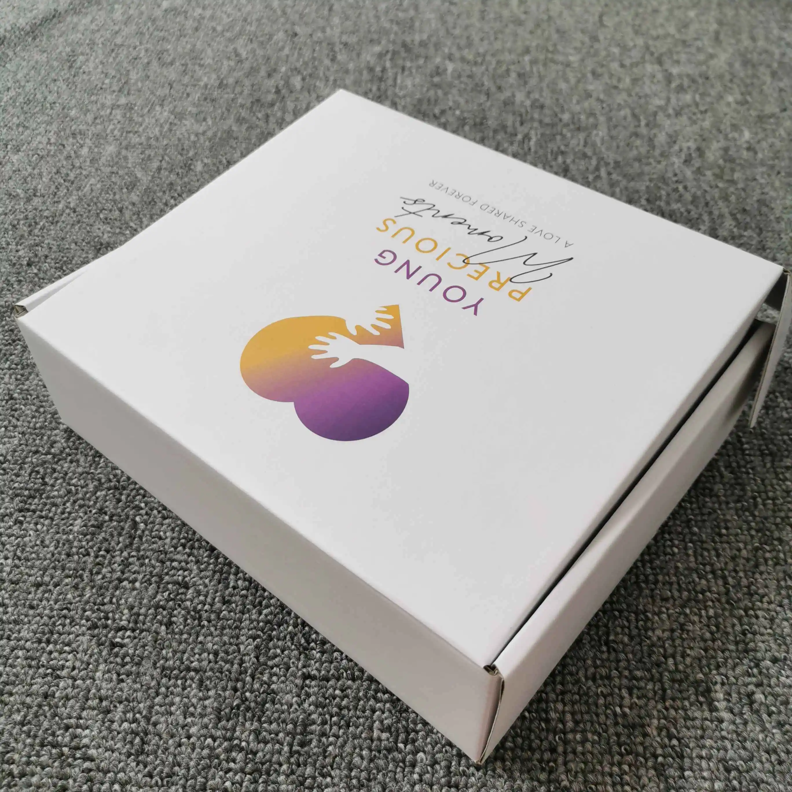 Commonly Used Corrugated Paper Clothing Flat Foldable Packaging Box ...