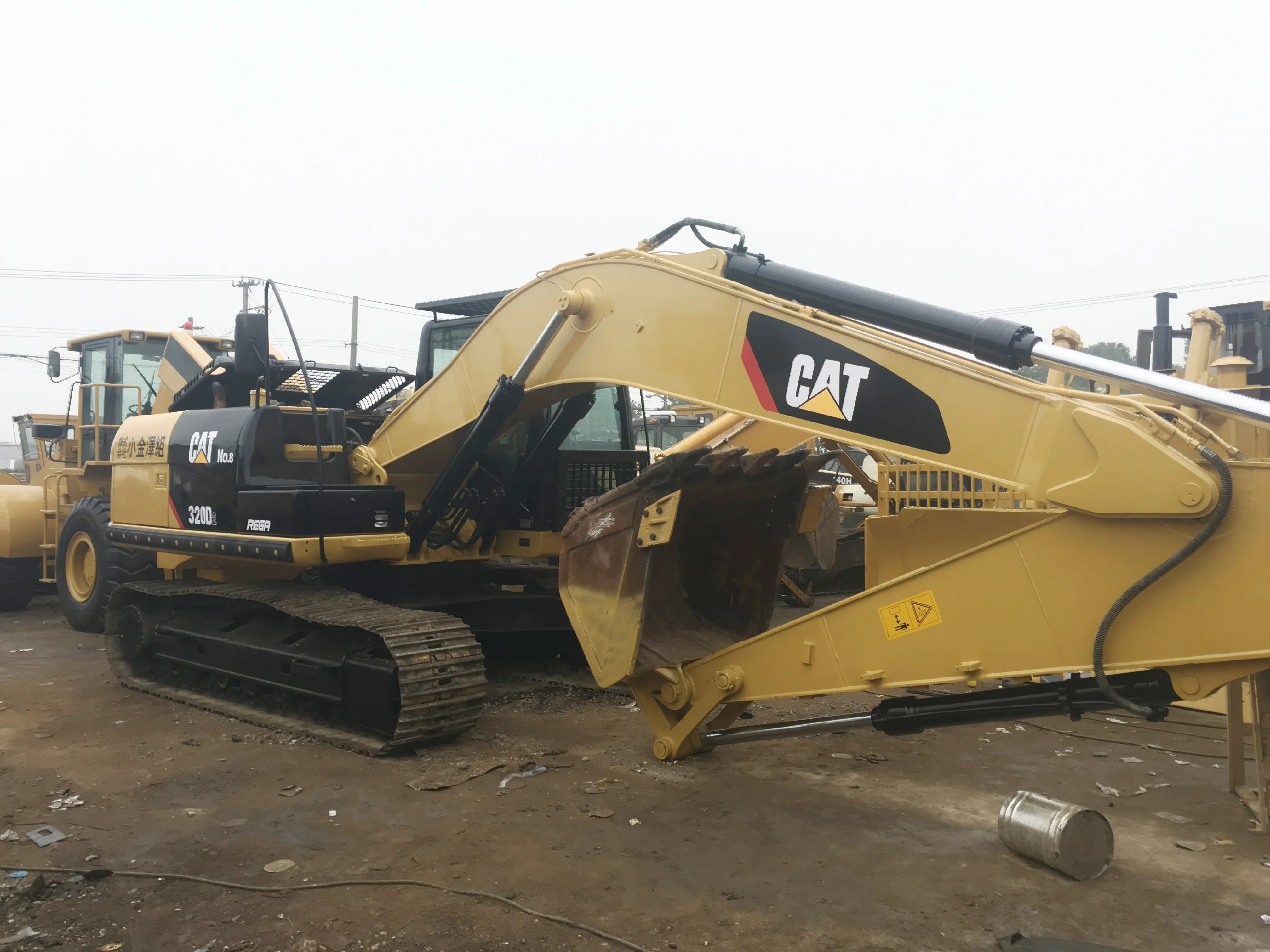 Used Japan CAT 320D2 Excavator with Injection Engine Second Hand ...