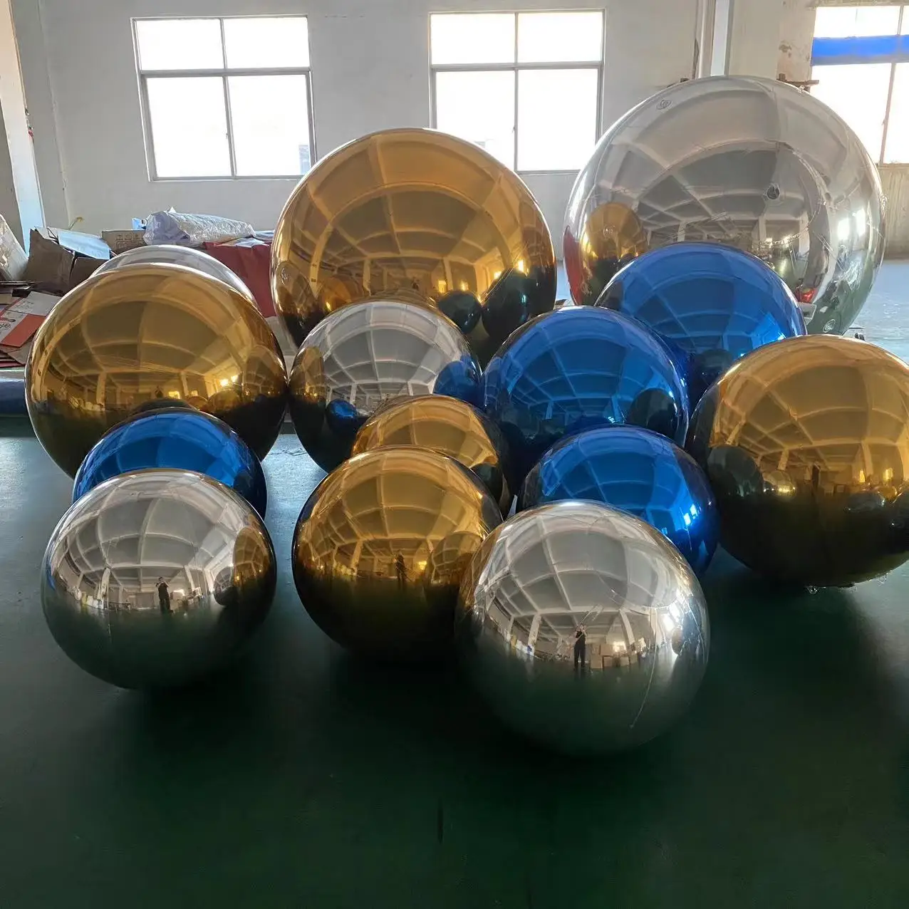 Giant Iridescent Colorful Spheres Globe Pvc Mirror Inflatable Ball ...