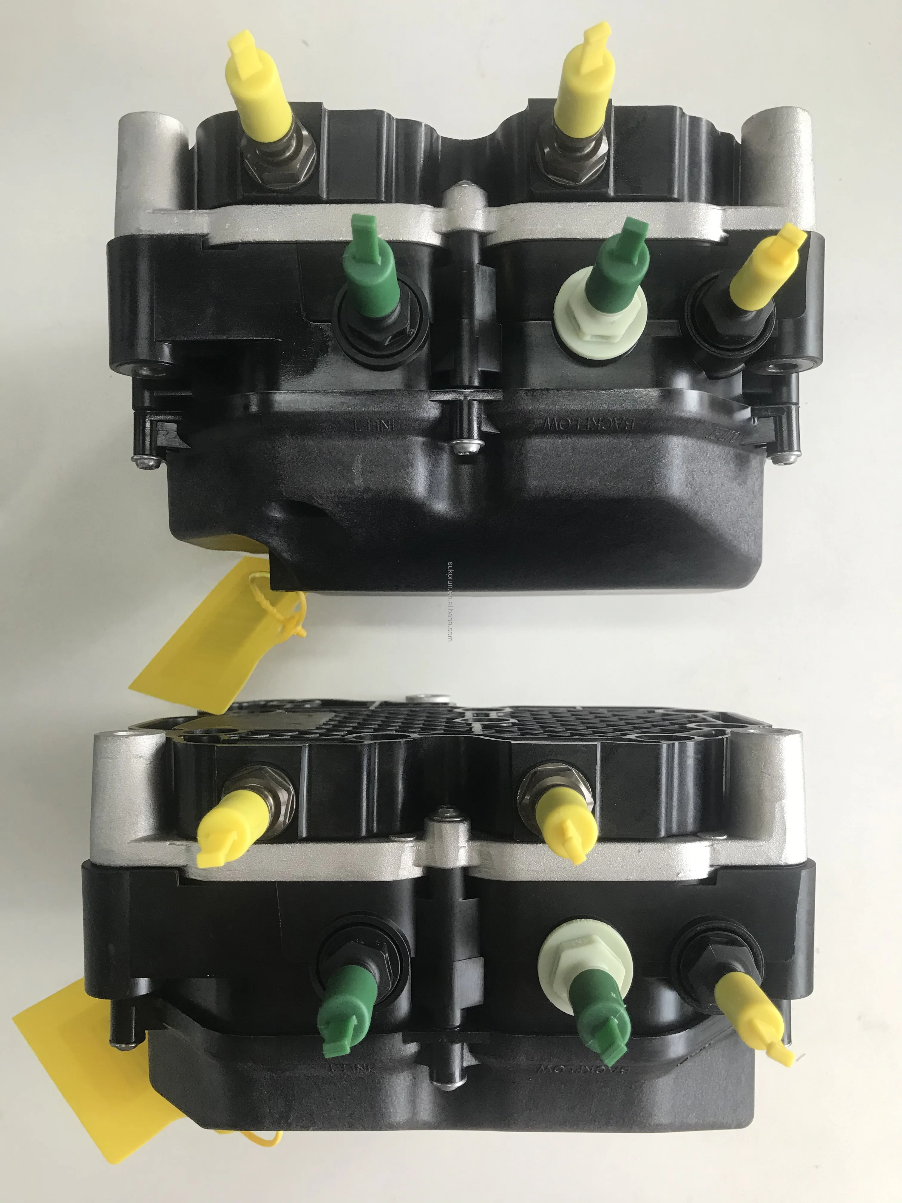 21577511 BOMBA para VOLVO 12V CALEFACCIÓN POR AGUA 5 Agujeros Bomba ...