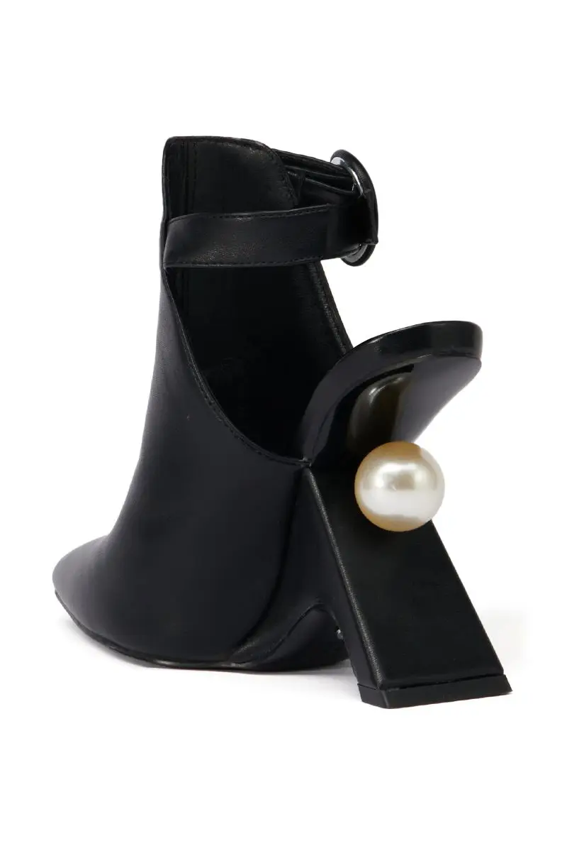Alibaba.com: 2024 Women Shoes Embellished Sandal Wedge Mule with ...