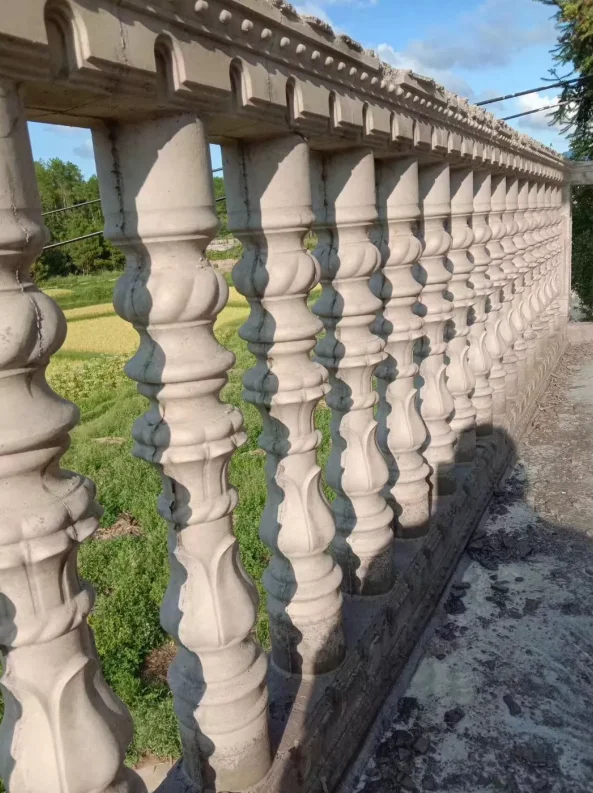 2023 Plastic Decorative Garden Concrete Baluster Mold For Casting In ...