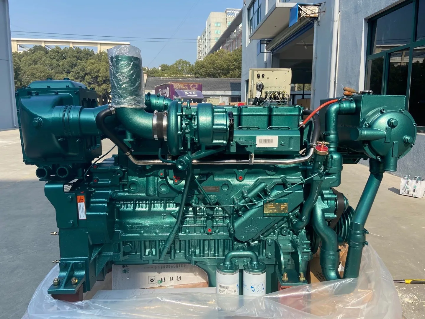 Sinotruk Marine Diesel Engine Fiberglass Boat Engine Sinotruk Marine ...