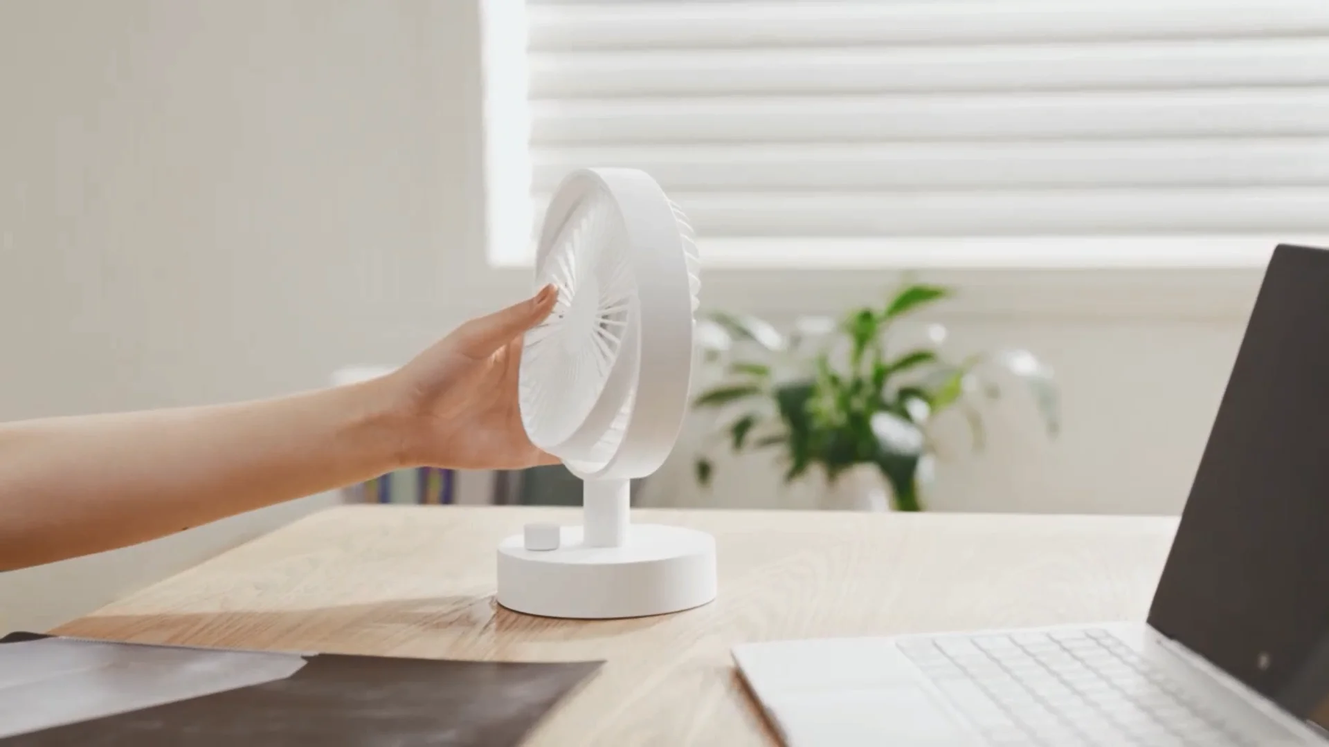 Portable Ventilation Air Multifunctional Fan Mini Desktop Usb Fan Wall ...