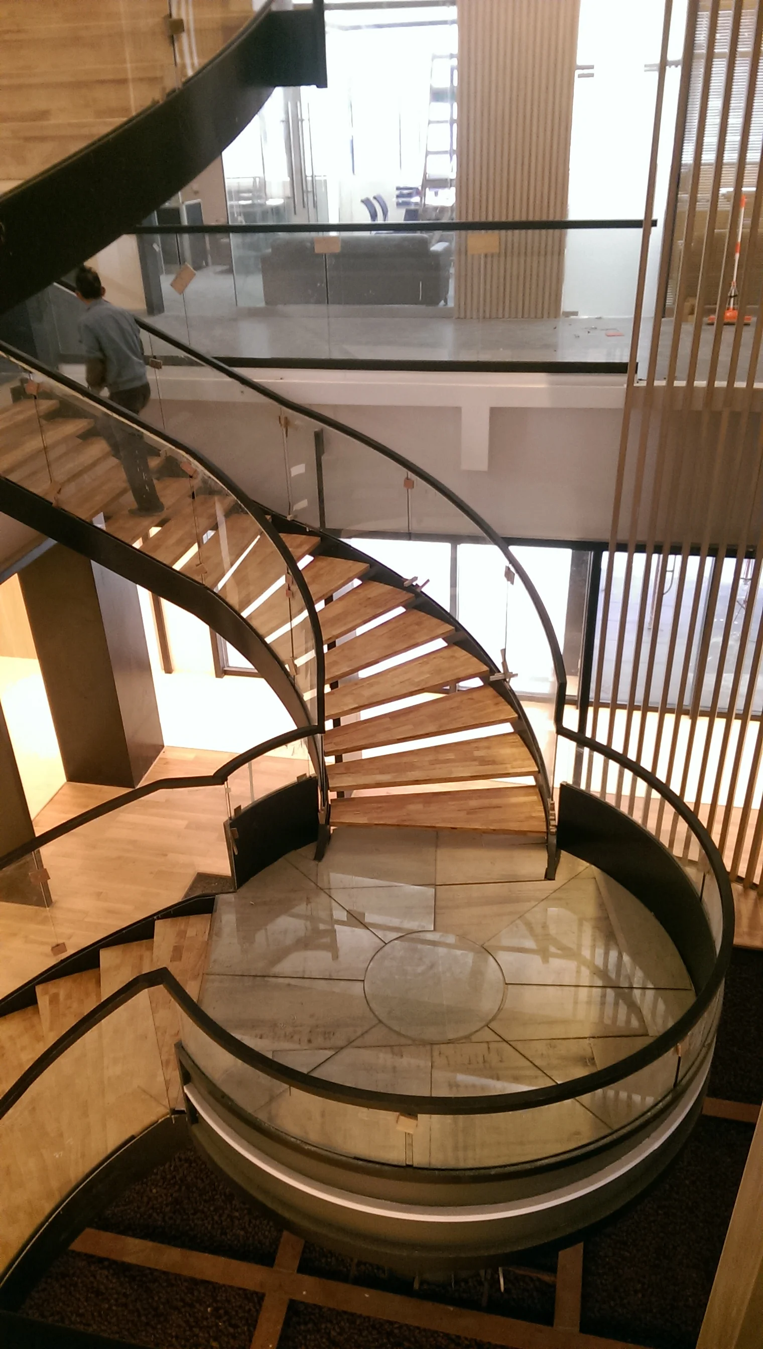 Curved/arc Spiral Staircase,Indoor Staircase,Luxury Modern Home ...