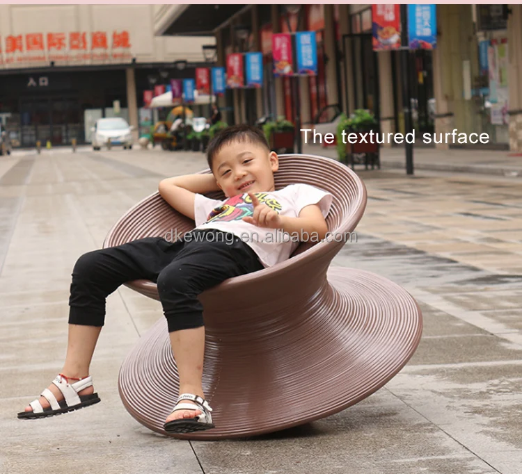 Modern Outdoor Reclining Spin Top Spun Chair Outdoor Fiberglass 360 ...