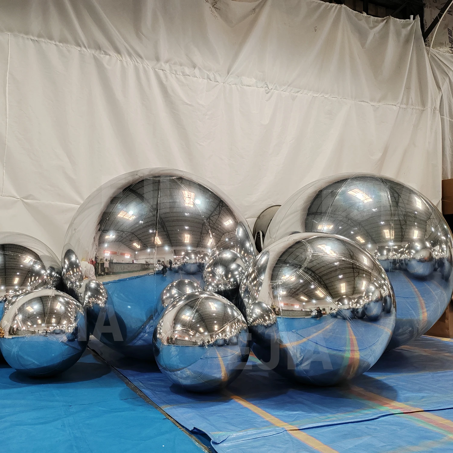 Big Shiny Balls Giant Inflatable Mirror Balls for Events & Decor Party ...