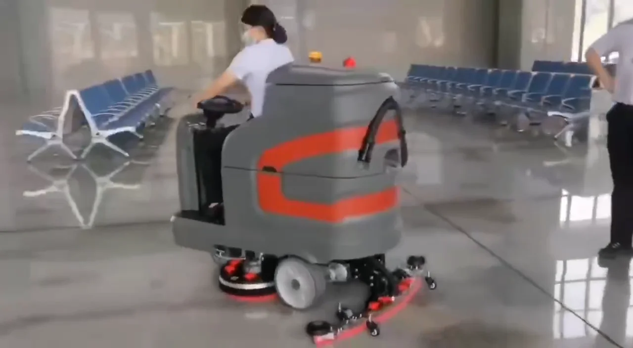 X7 Floor Washing Machine Electric Ride On Industrial Floor Scrubber ...