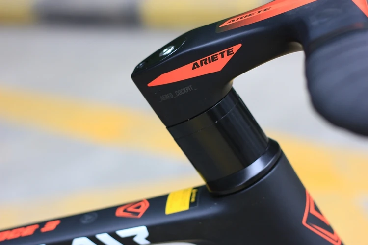 JAVA FEROCE 3 - 22 Speed Carbon Fiber Road Bike Disc Brake