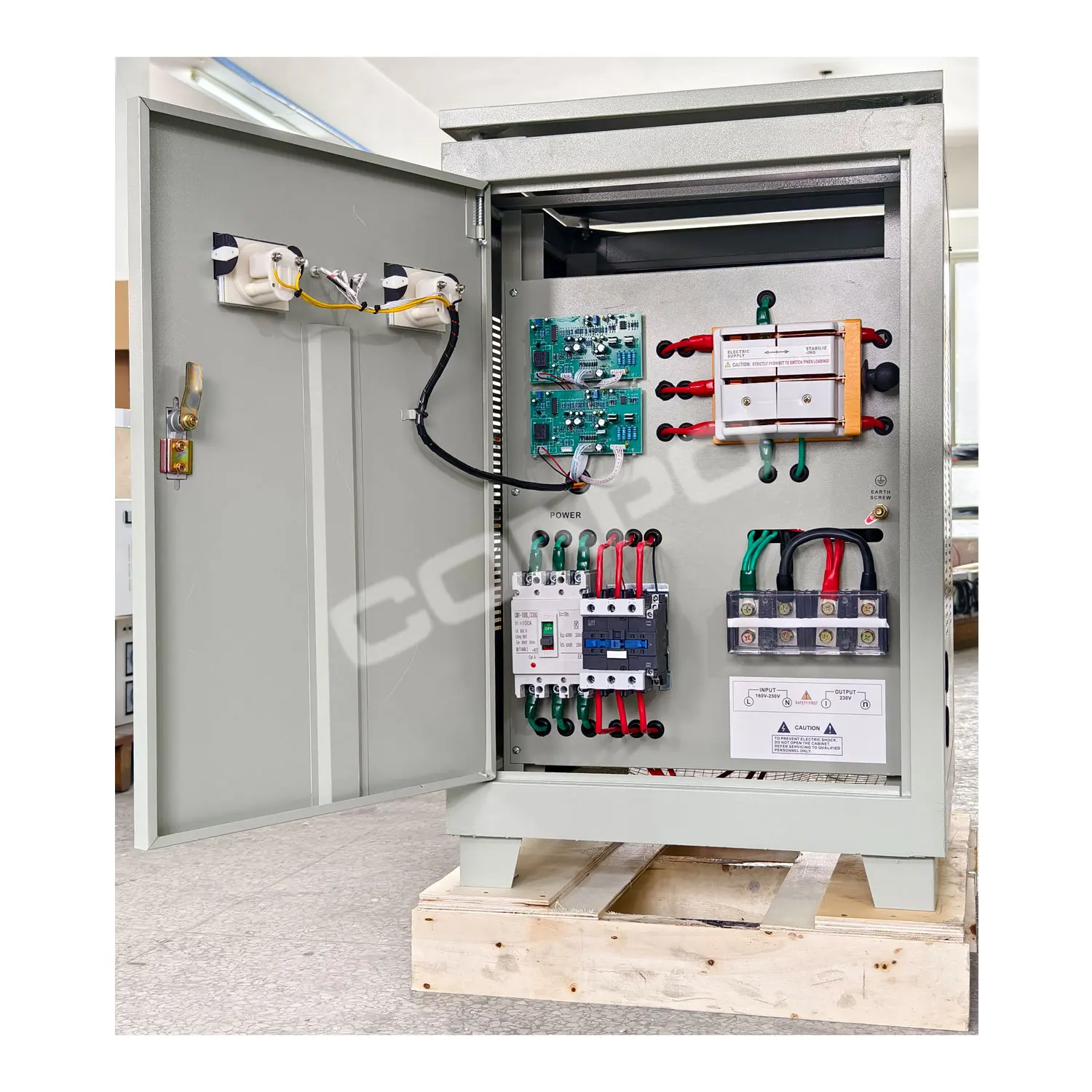 SVC-2000VA Servomotor High Precision AC Automatic Voltage Stabilizer ...