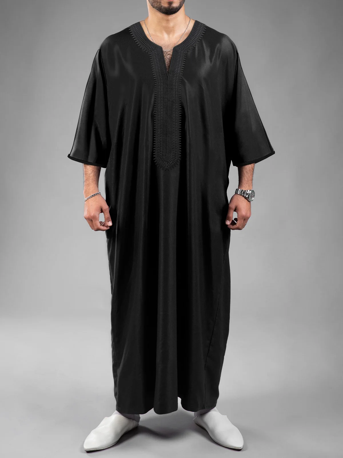 2024 Men's Thobe Collection - Embroidered Navy Moroccan Robes