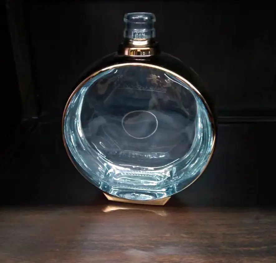 Glass Bottle 3d Carving Viewing,Embossing Bottle Special For High-class ...