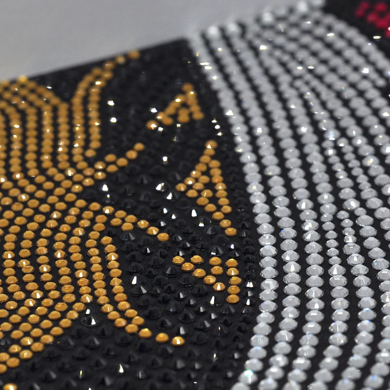 Custom Rabbit Design Rhinestone Heat Transfers for Hoodies