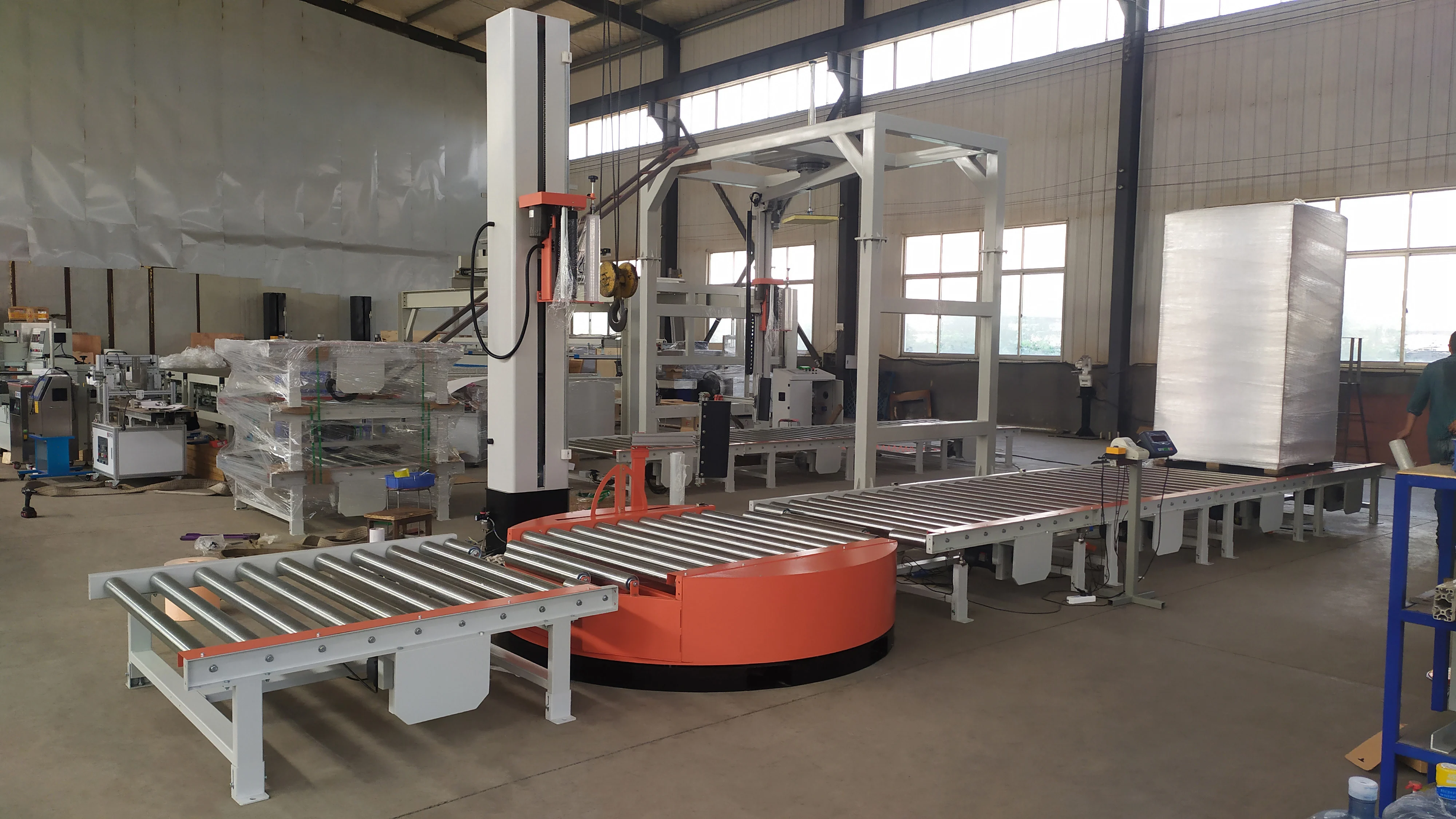 Automatic Conveyor Pallet Stretch Wrapping Machine - UCPACK