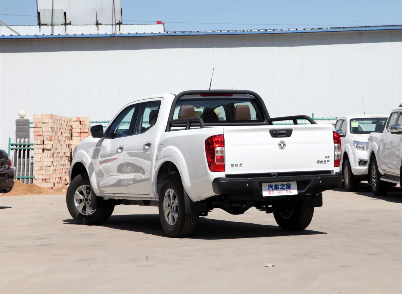 Dongfeng Pick up Truck 4x4 Diesel Pickup - Reliable & Efficient