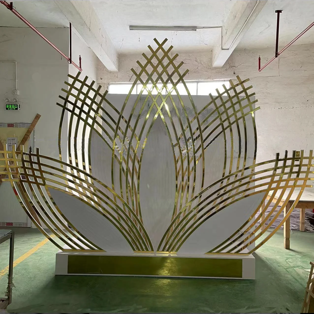 New Arrived Luxury Gaint Wedding Backdrop Custom Wedding Larger Stage ...