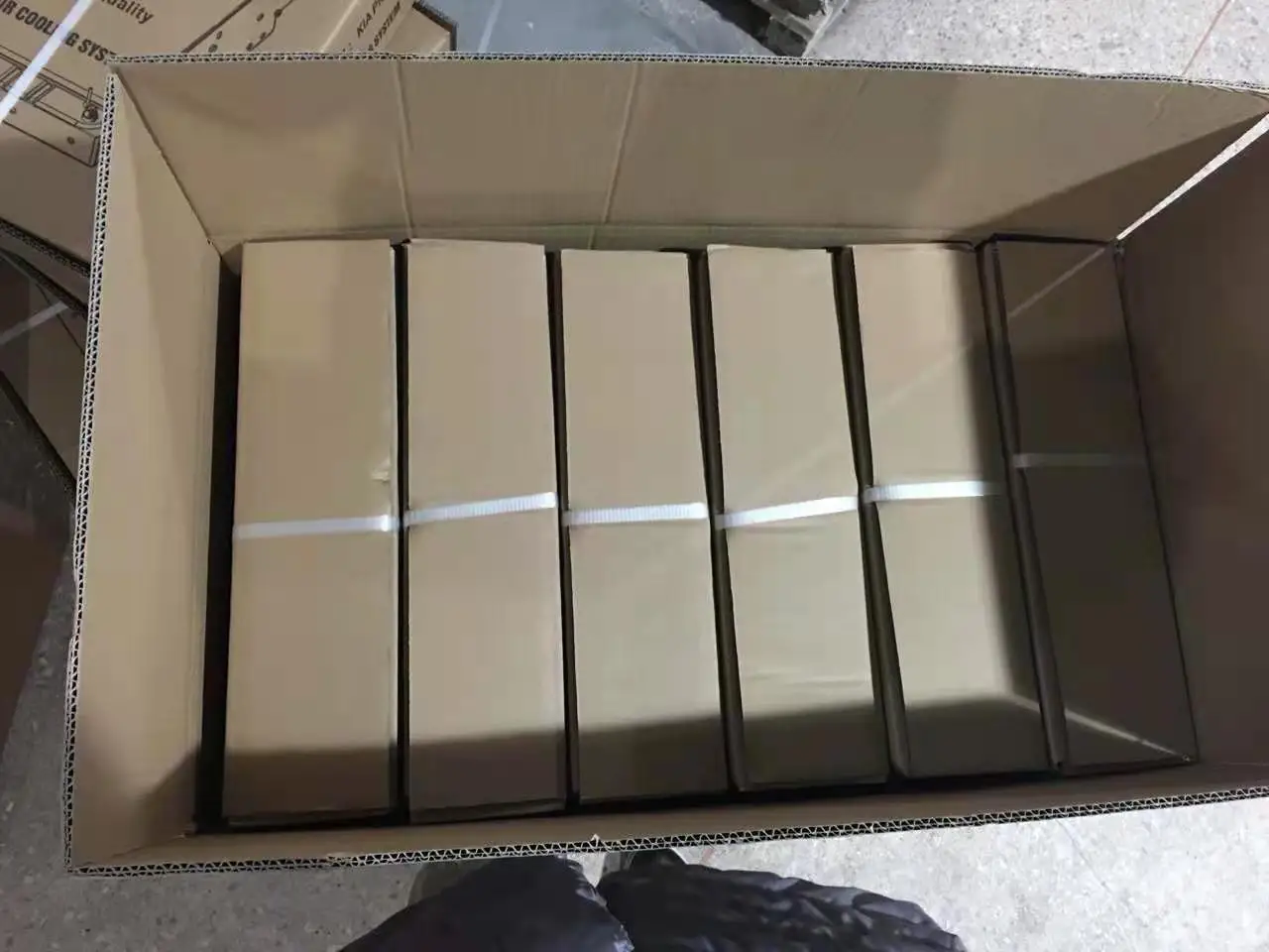 Car Radiator Oem: Mr281023 440*598*26/32 Mt Nissens: 62892 Auto ...