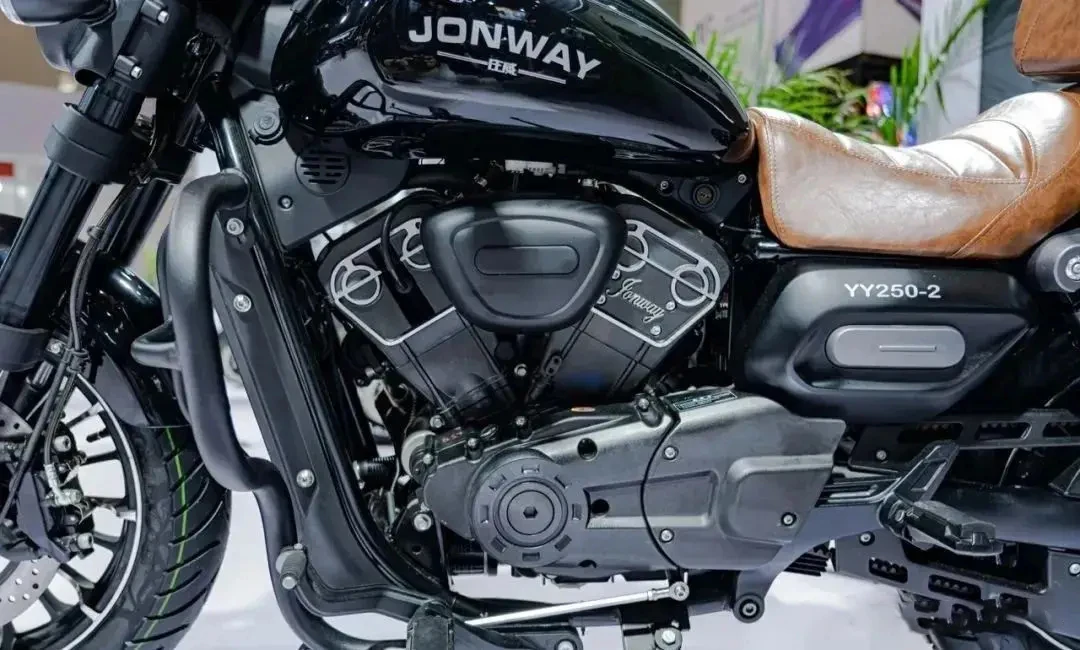 400cc Petrol Motorbike - Retro Vintage Motorcycle for Adults