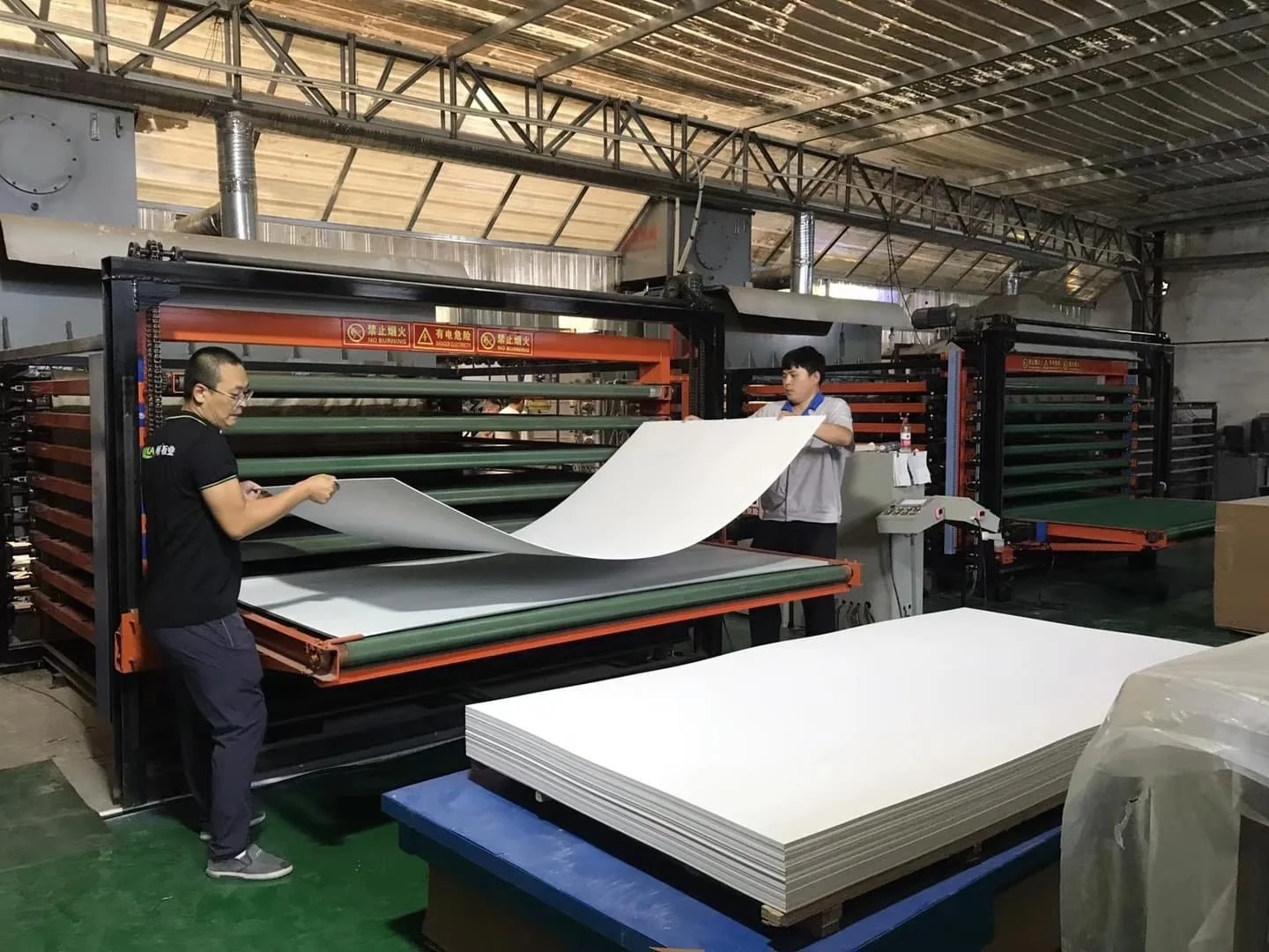 High Quality Double Side Plywood Template Film Laminate Hot Press ...