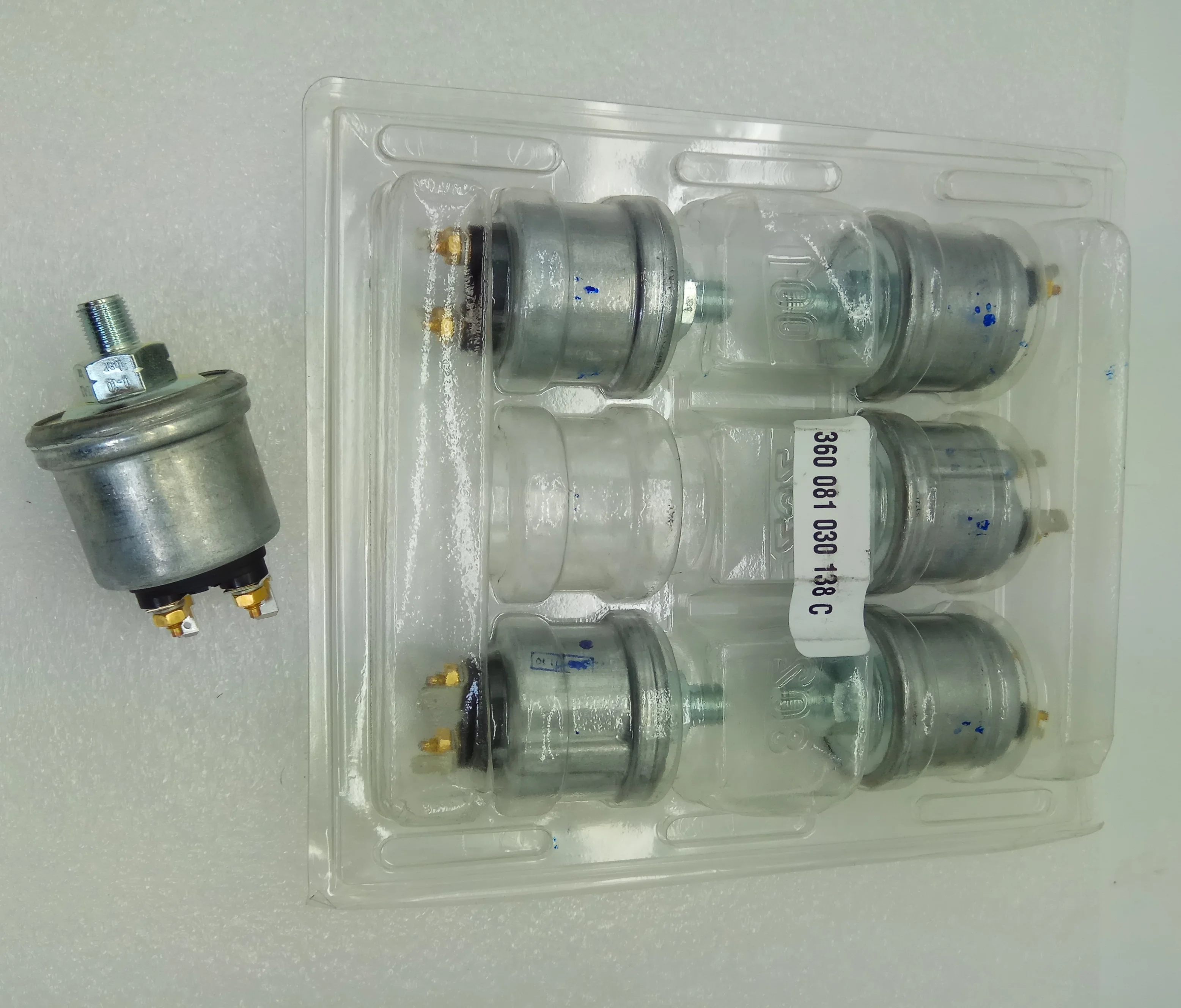 Genuine Vdo Oil Pressure Sensor 360-081-030-138 Enigine Pressure Sensor 0-10bar 1/8-27 Nptf ...