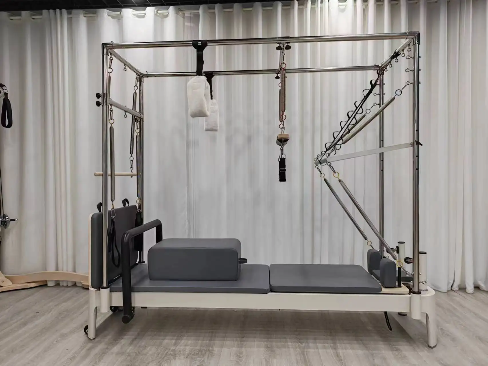 3-in-1 Cadillac Equipment Reformer Gym Pilates Reformer Equipment Home ...