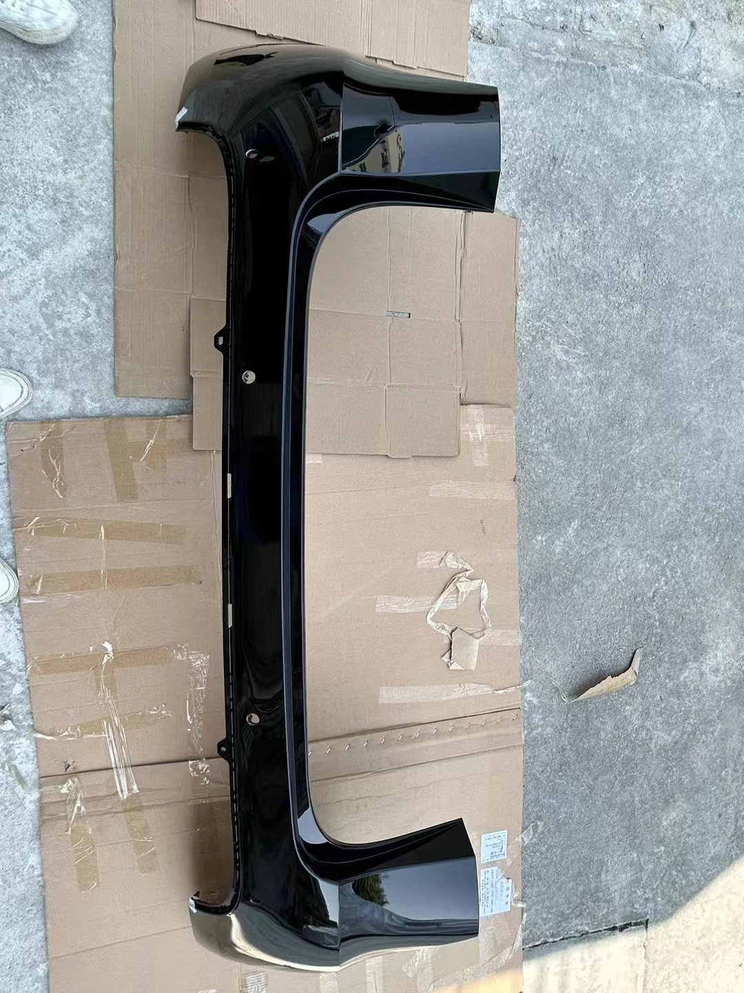 Applicable To The Rear Bumper Of The Original Tesla Model Y 2022-2023 ...