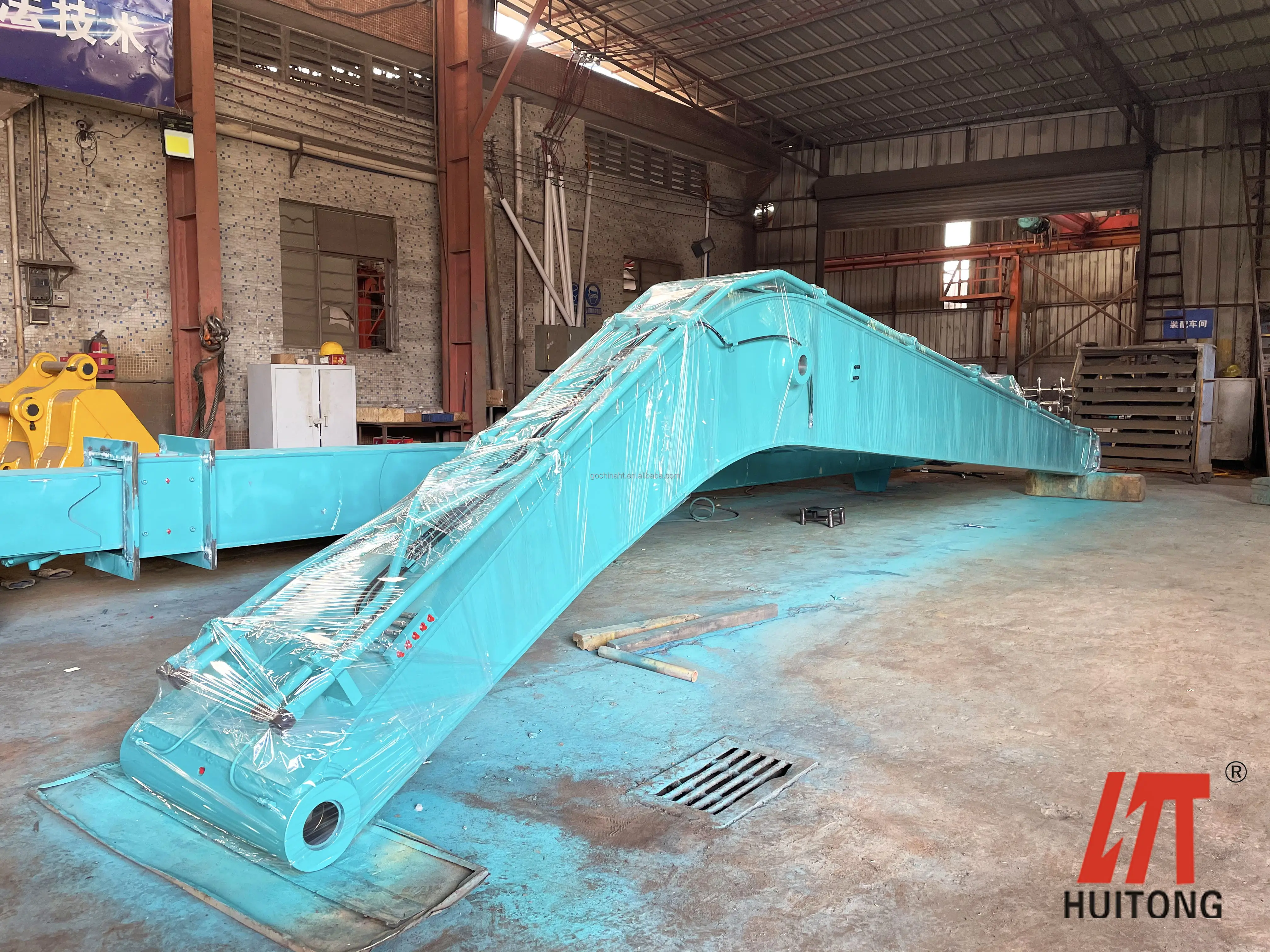 Amphibious Long Arm Reach Boom Excavator for Sheet Piling