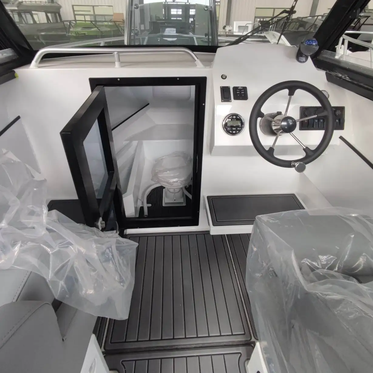 Australia 20ft Cheap Yacht Luxury Speed Surfing Cabin Cruiser Outboard ...