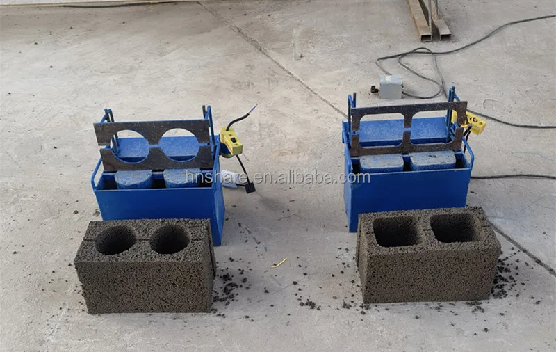 Manual Interlocking Concrete Block Molds - High Productivity
