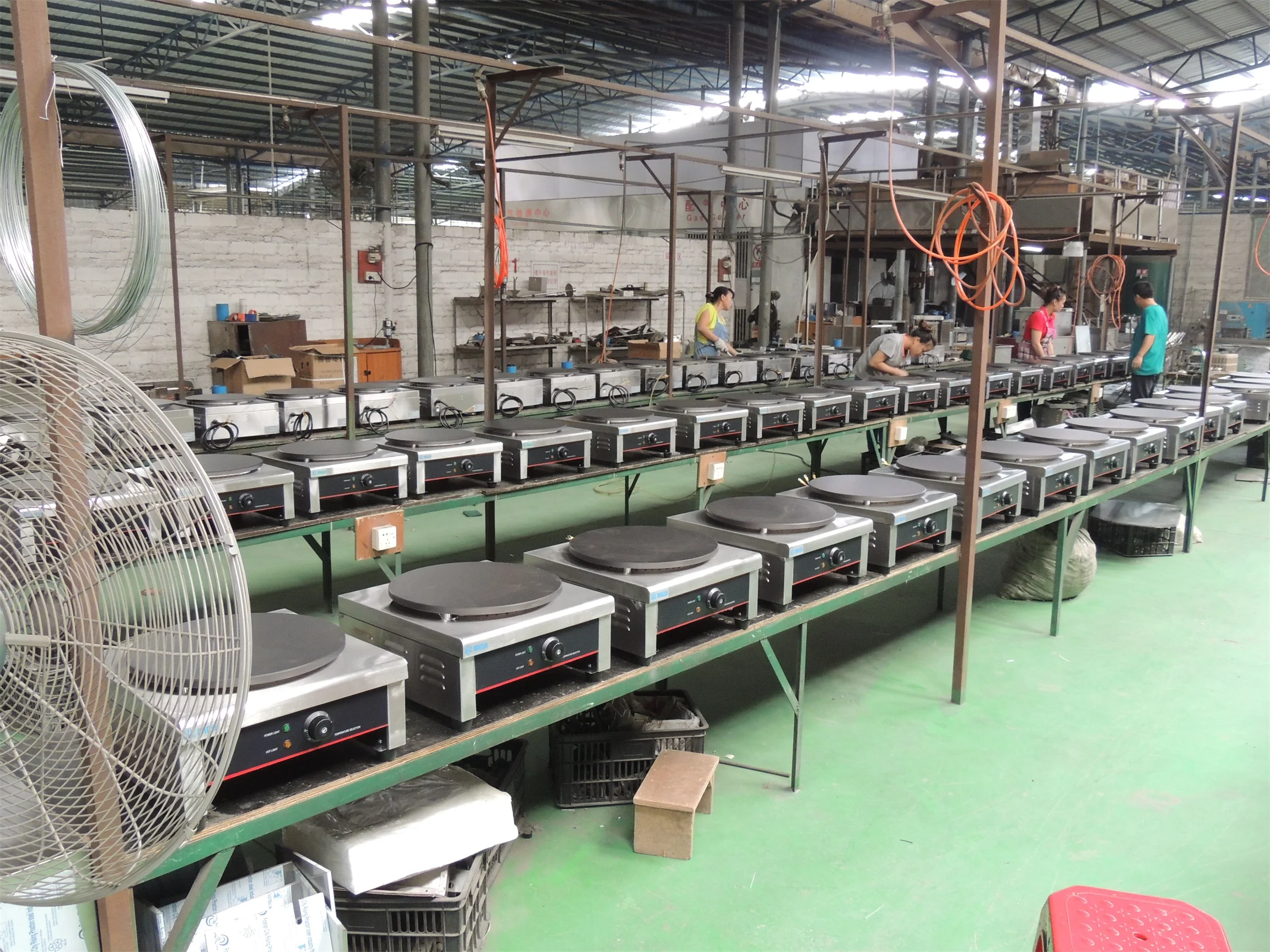 Snack Equipment Uniform Heat Smart Control Oil Free Non Stick Surface 2 ...