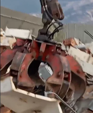 Top 3 Homie Hot Sale Truck Crane Compact Grapple 360 Liters Capacity ...