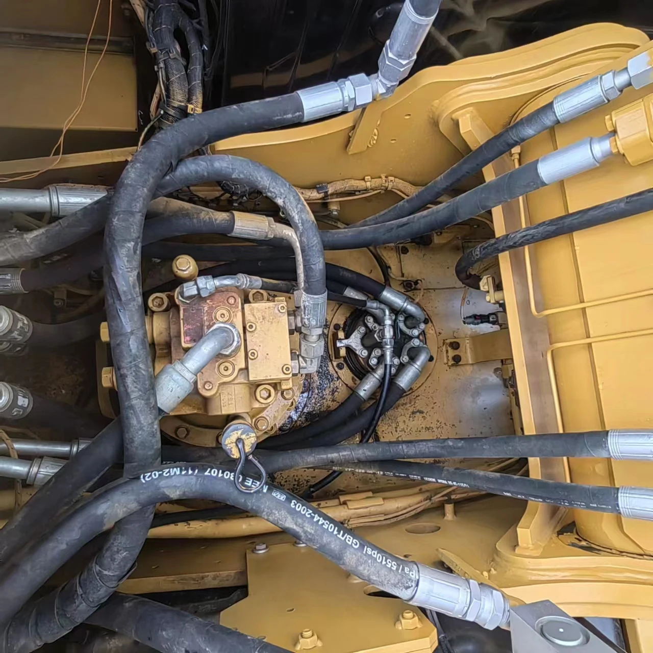 Original Paint Good Performance Crawler Excavator Used Caterpillar Cat ...